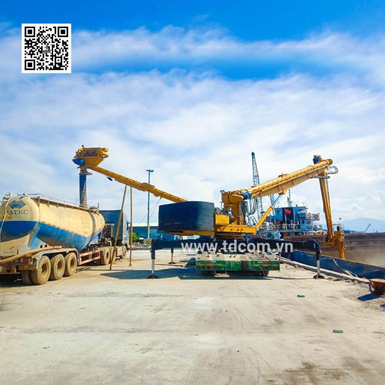 Cement ship unloader installed on remooc vehicle - MÁY HÚT THỔI - TÂY ĐÔ